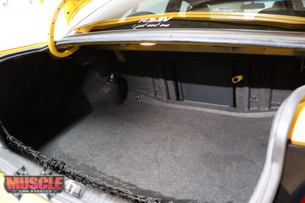 2005 HSV VZ SV6000 | Muscle Car Stables